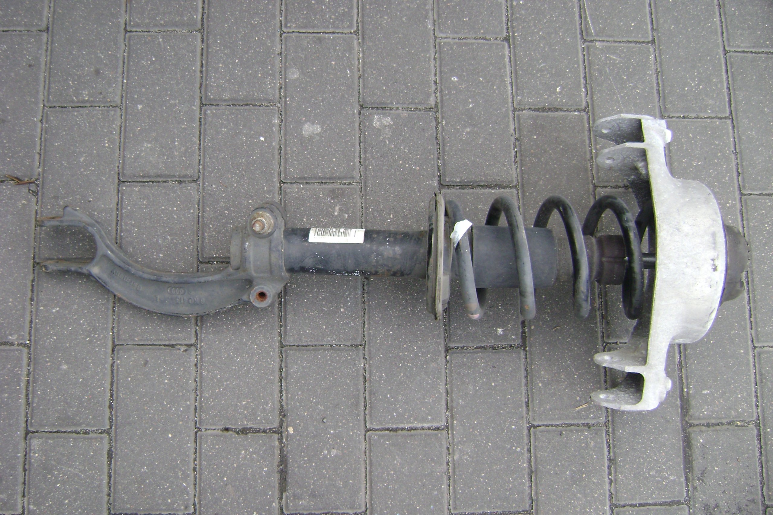 Audi OE 8R0413031F amortyzator - porównaj ceny - Allegro.pl