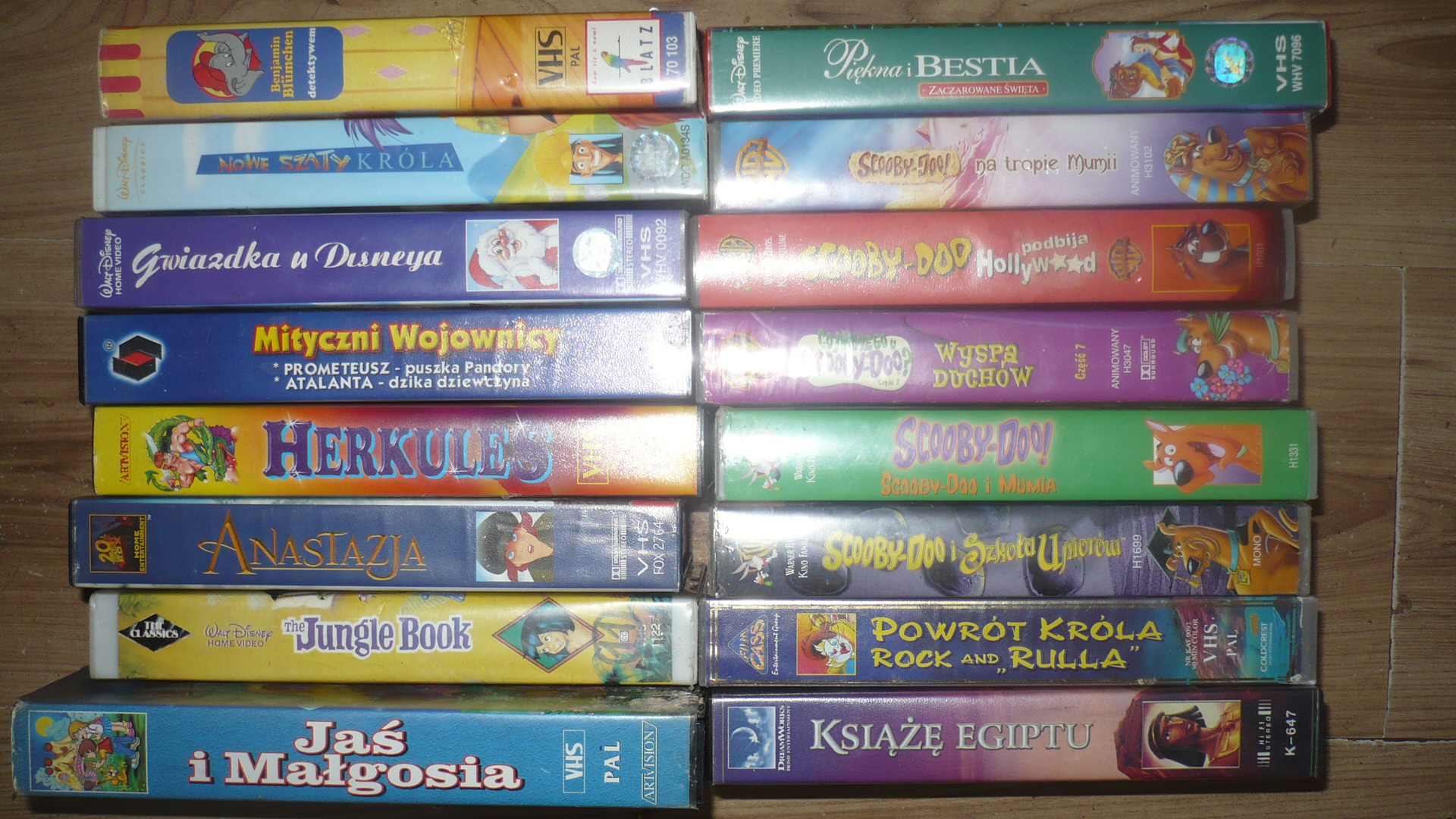 KASETY VHS BAJKI -16 SZTUK - 7126352637 - oficjalne archiwum allegro