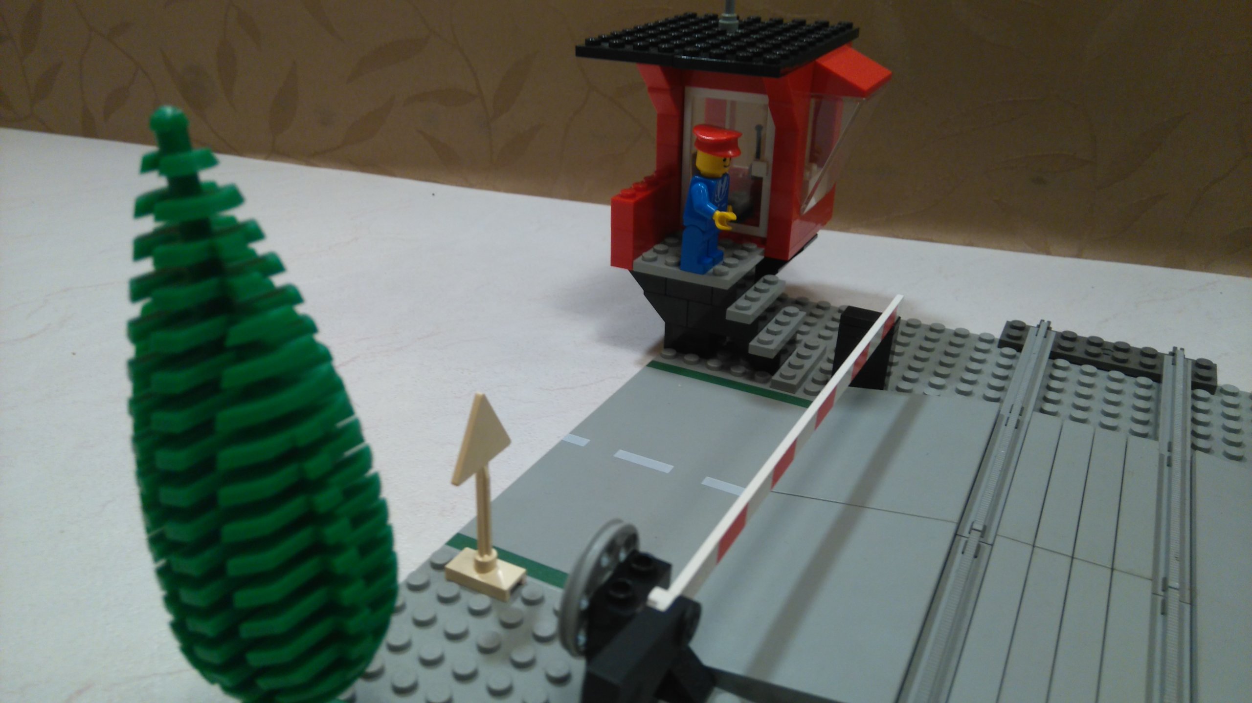 Lego City 7835 Przejazd Kolejowy z Budką Dróżnika - 7084181284 ...