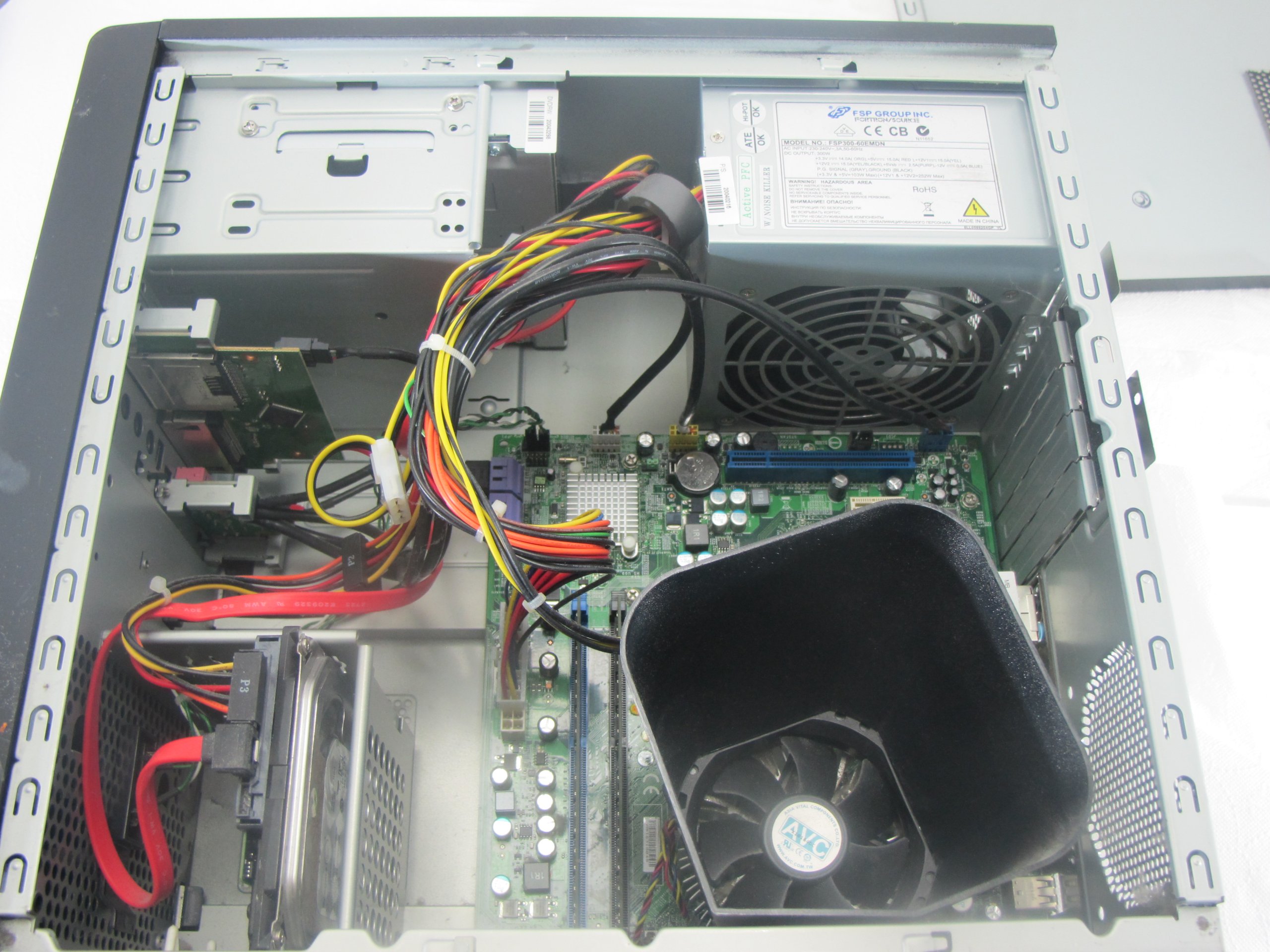 MEDION PC MT 14 DC E5400 2x2.7GHZ/4GB/500GB W1109 - 7364694055 ...