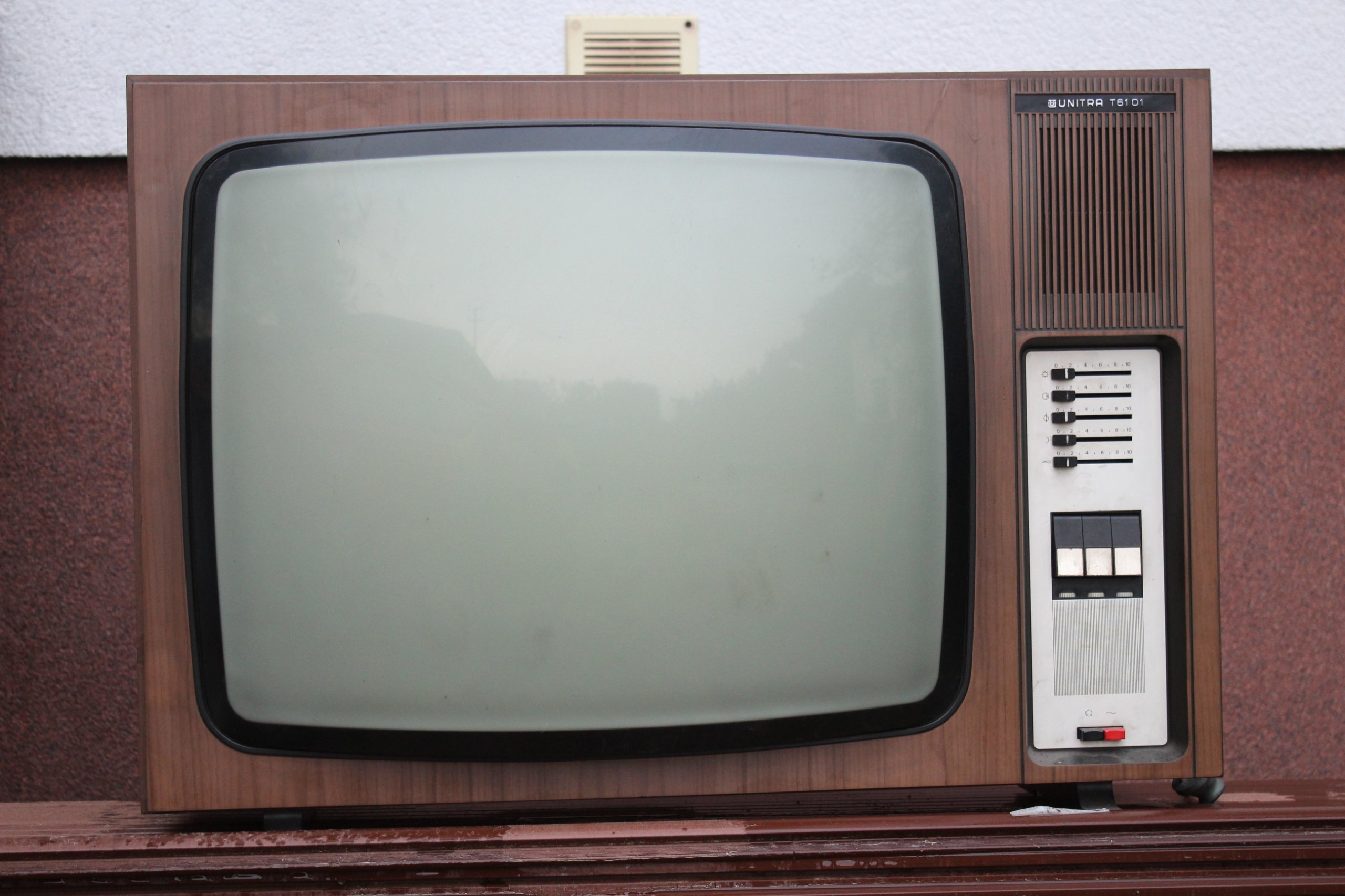 TV Unitra T6101 telewizor czarno biały Unitra - 7212172398 - oficjalne ...