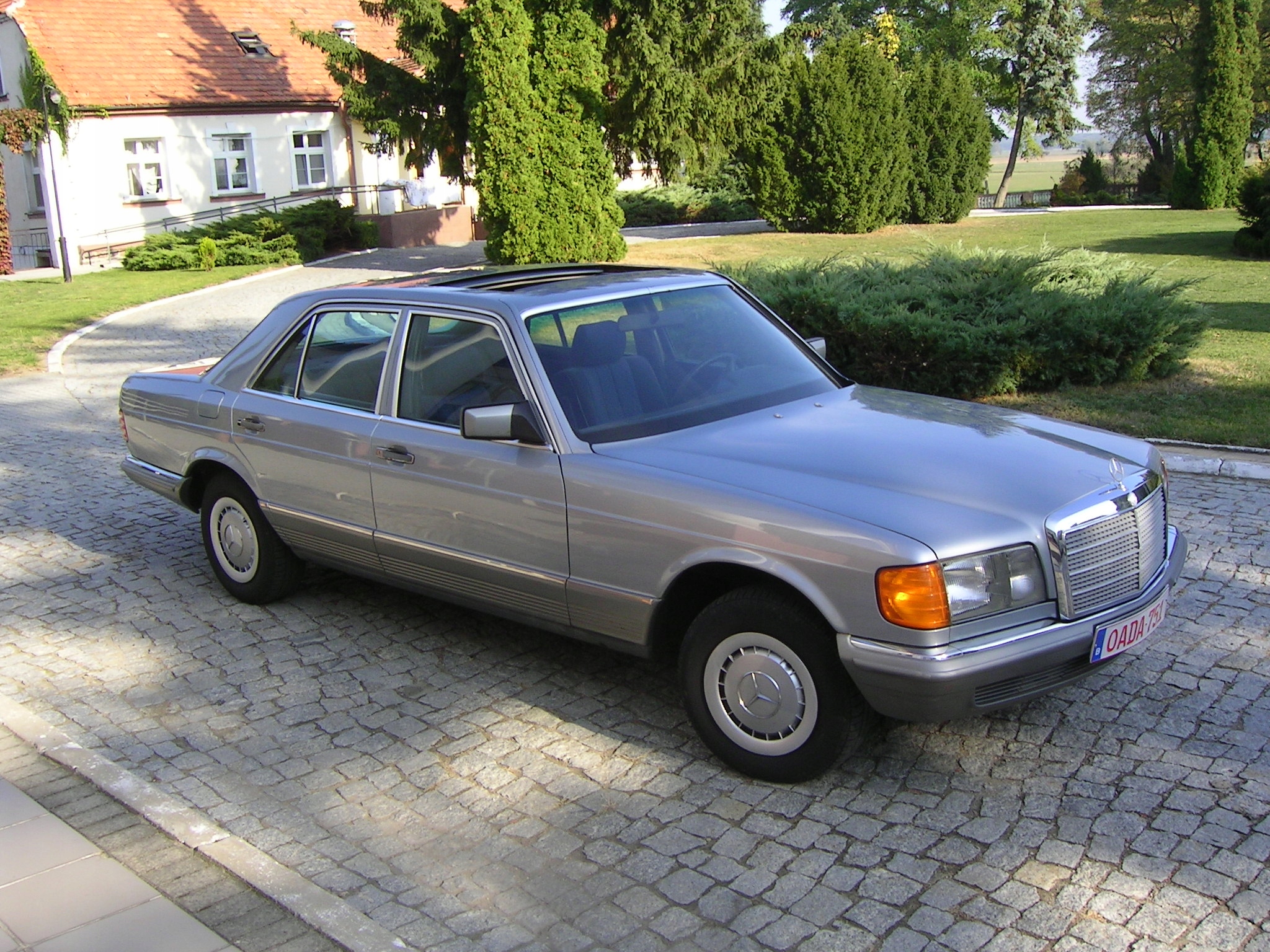 Mercedes Benz S280 z 1983 roku - Piękny klasyk org - 7610088326 ...