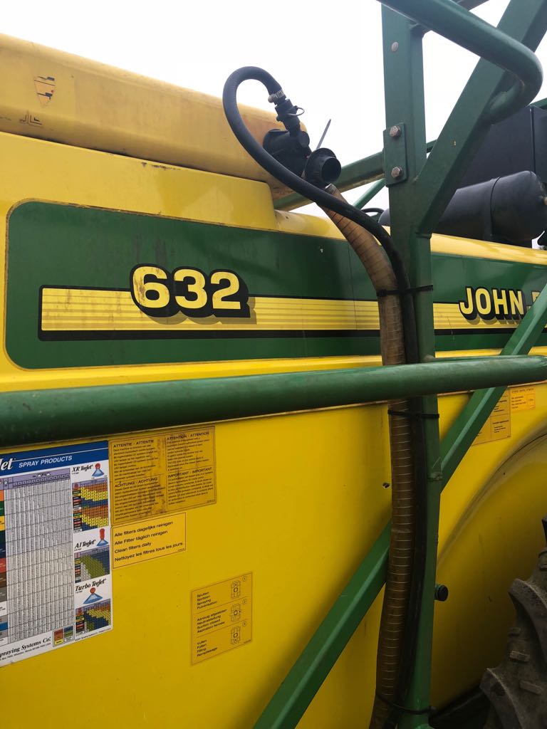 OPRYSKIWACZ JOHN DEERE TYP 632 - 7296754466 - oficjalne archiwum Allegro