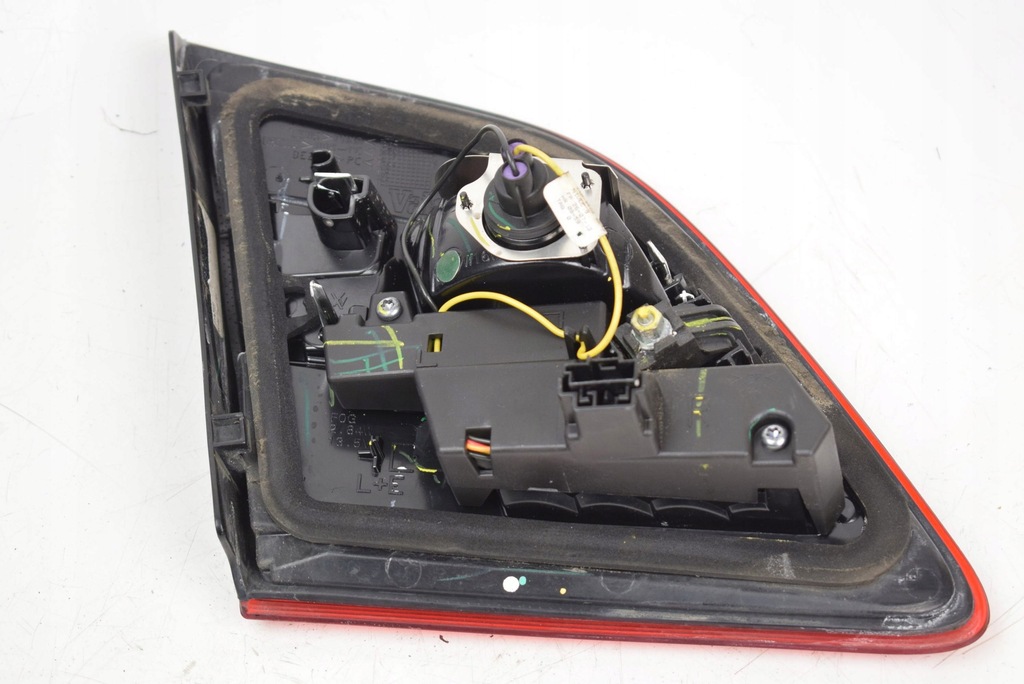 MERCEDES W166 LAMPA TYLNA PRAWA KLAPY A1669068501 - 7326090450 ...