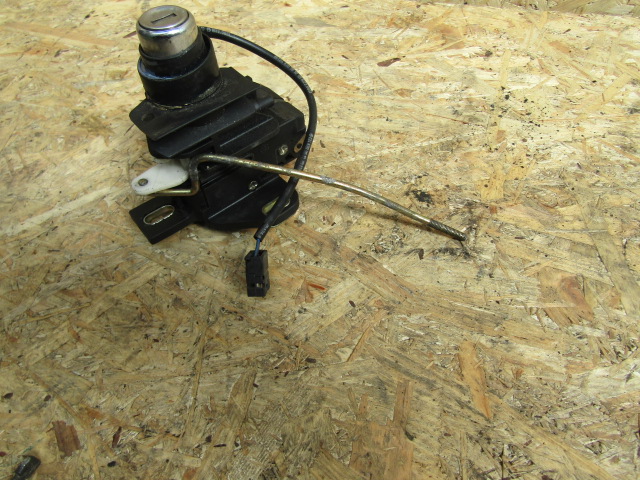 6 MERCEDES W124 STACYJKA WKLADKA DRZWI ZAMEK KLAPY - 7309894483 - oficjalne archiwum Allegro