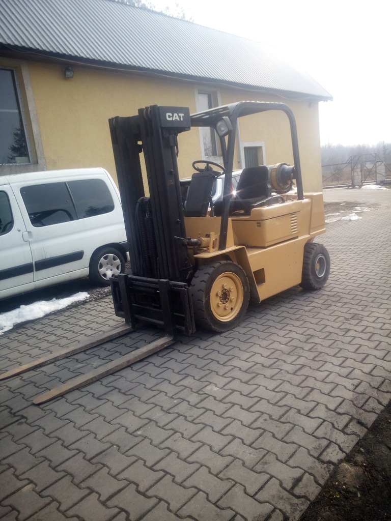 Wózek widłowy Caterpillar V50 AUTOMAT 2,5tony LPG - 7231317900 ...