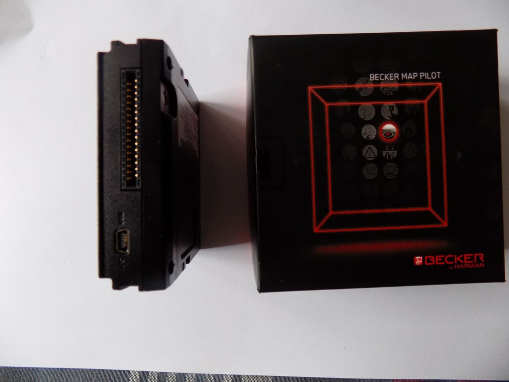 Becker Map Pilot A 166 900 62 15 - 7362738078 - oficjalne archiwum Allegro