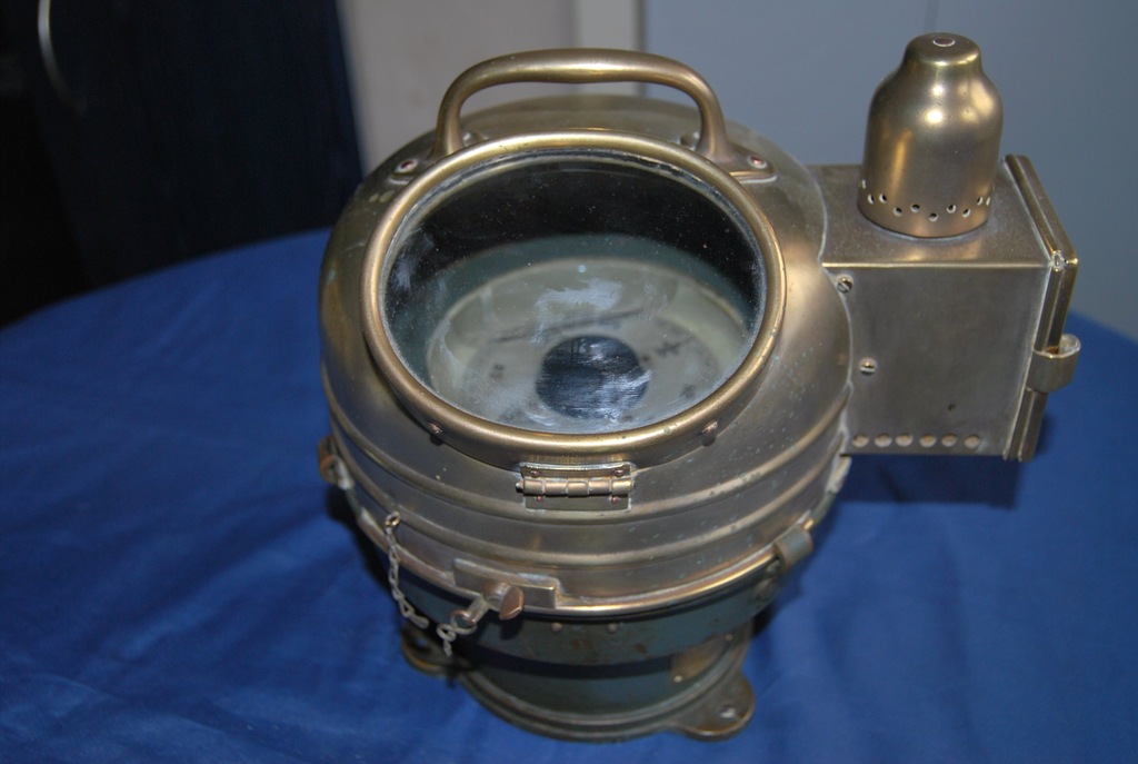 STARY ANGIELSKI KOMPAS /NAKTUZ/ - 7093914137 - oficjalne archiwum Allegro