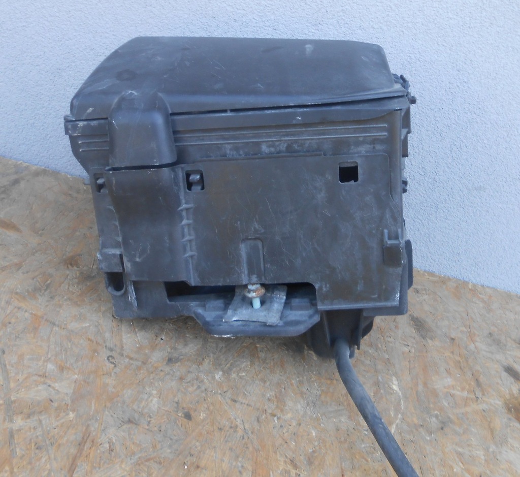 OBUDOWA AKUMULATORA 6Q0915419B VW SEAT SKODA - 7336144497 - oficjalne ... OBUDOWA AKUMULATORA 6Q0915419B VW SEAT SKODA - 7336144497 - oficjalne ...