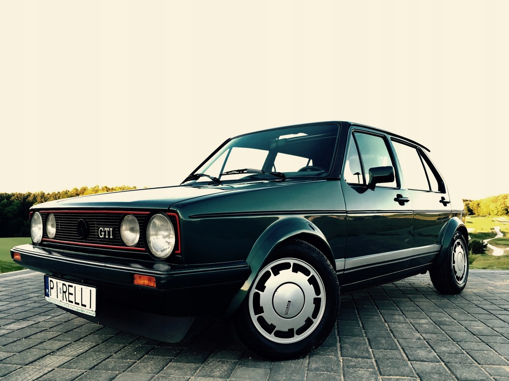 VW GOLF GTI PIRELLI mk1 - JEDYNY ORYGINALNY ! - 7588688058 - oficjalne ...