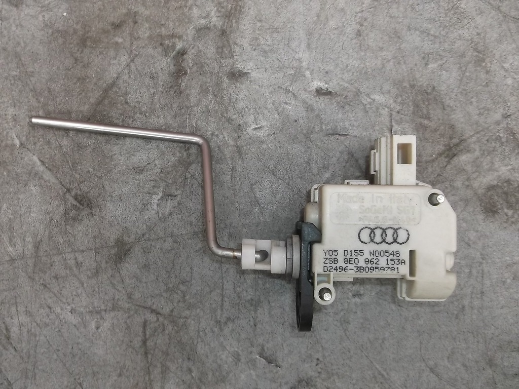 AUDI A4 B6 B7 SIŁOWNIK KLAPKI WLEWU 8E0862153A - 7296429062 - oficjalne ...