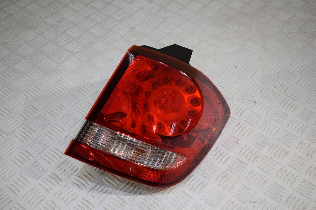 LAMPA PRAWY TYŁ LED FIAT FREEMONT 68078480AD - 7400457964 - oficjalne ...